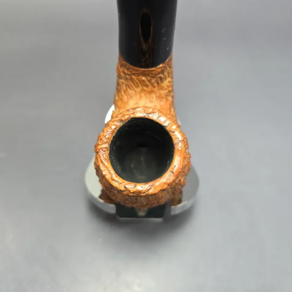 The Tinder Box Verona Corallo Rusticated Oom Paul Estate Briar Pipe ...