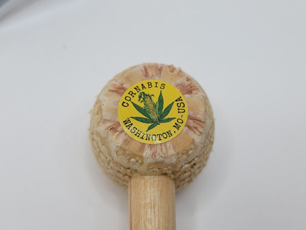 Missouri Meerschaum The Chub Cornabis Corn Cob Smoking Pipe, Built In Carburetor – MBSDpipes.com