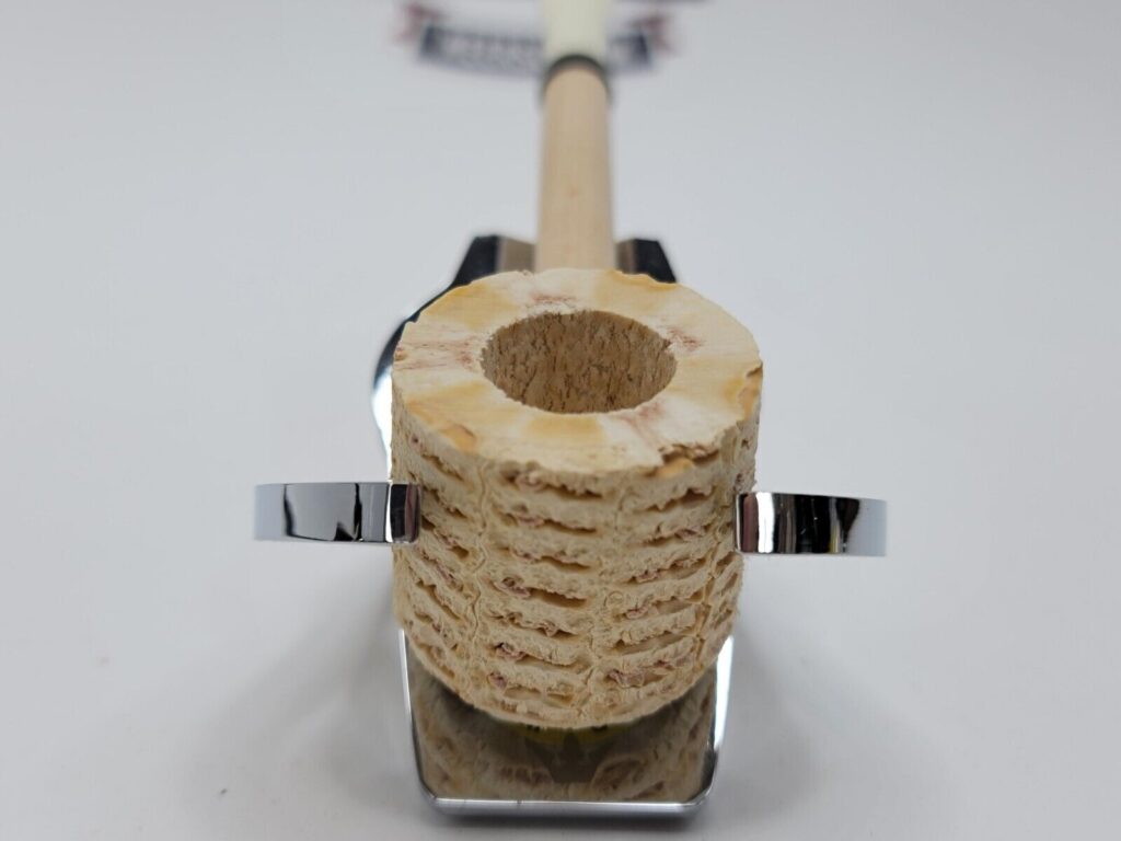 Missouri Meerschaum The 420 Natural Corn Cob Pipe, Built In Carburetor [SOLD OUT]