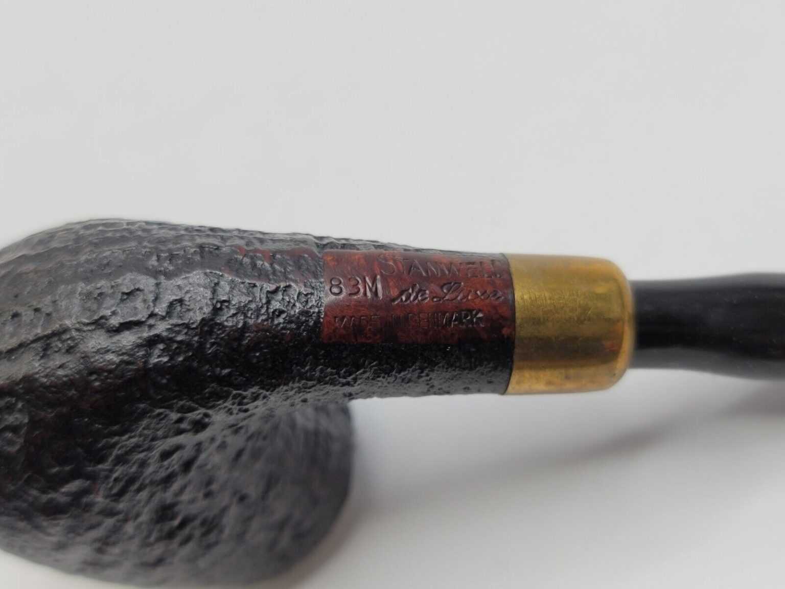 Stanwell De Luxe 83M, Sandblasted Army Mount Bent Billiard, Danish ...